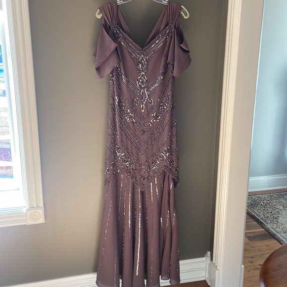 Midnight Velvet | Dresses | Beautiful Floor Length Mother Of The Bride ...
